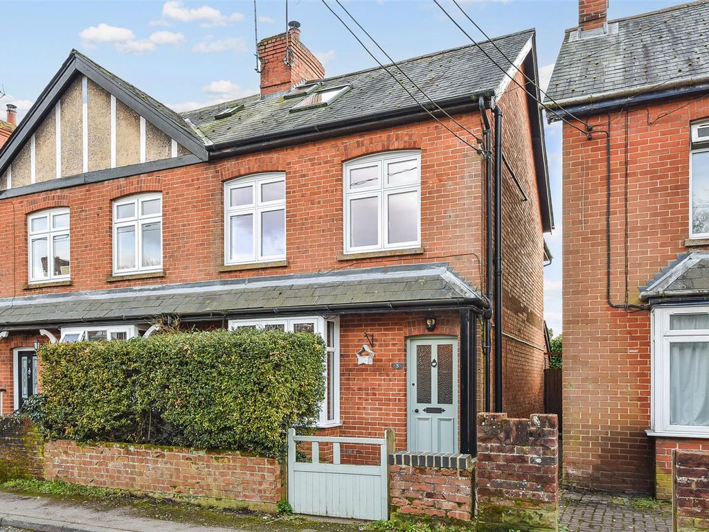 3 bed end terrace house for sale in Denham Terrace, St. Mary Bourne ...