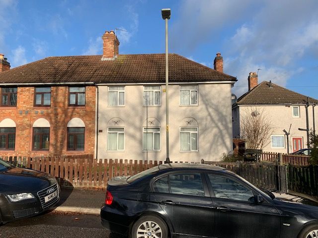 3 bed semi-detached house to rent in Southfields Drive, Leicester LE2 ...