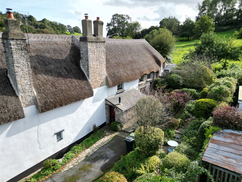 3 bed cottage for sale in Torbryan, Newton Abbot TQ12, £425,000 - Zoopla