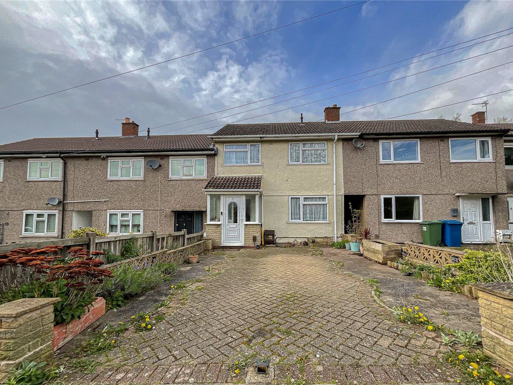 3 Bed Semi Detached House For Sale In Spenser Close Tamworth