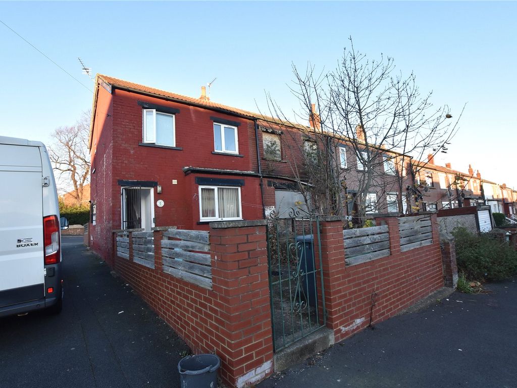 Studio for sale in Louis Street, Leeds LS7, £130,000 - Zoopla