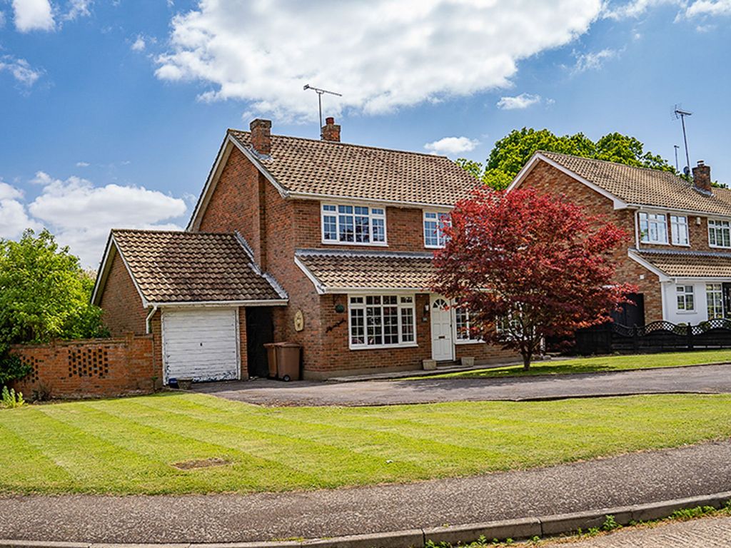 4 bed detached house for sale in Myln Meadow, Stock CM4 - Zoopla
