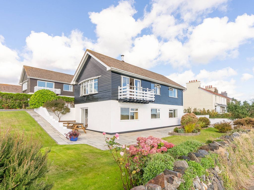4 bed detached house for sale in 21, Cronk-Y-Thatcher, Colby IM9, £ ...