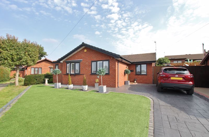 3 Bed Detached Bungalow For Sale In Donalds Way Aigburth Liverpool