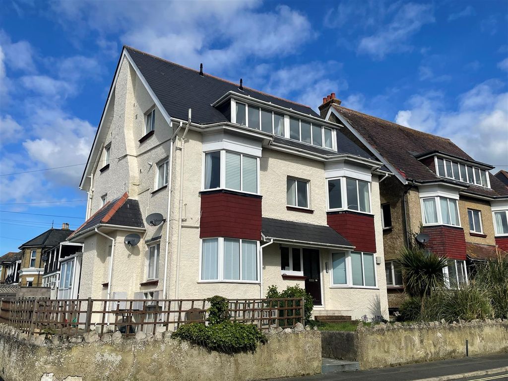 1 bed flat for sale in Northcliff Gardens, Shanklin PO37, £99,000 - Zoopla