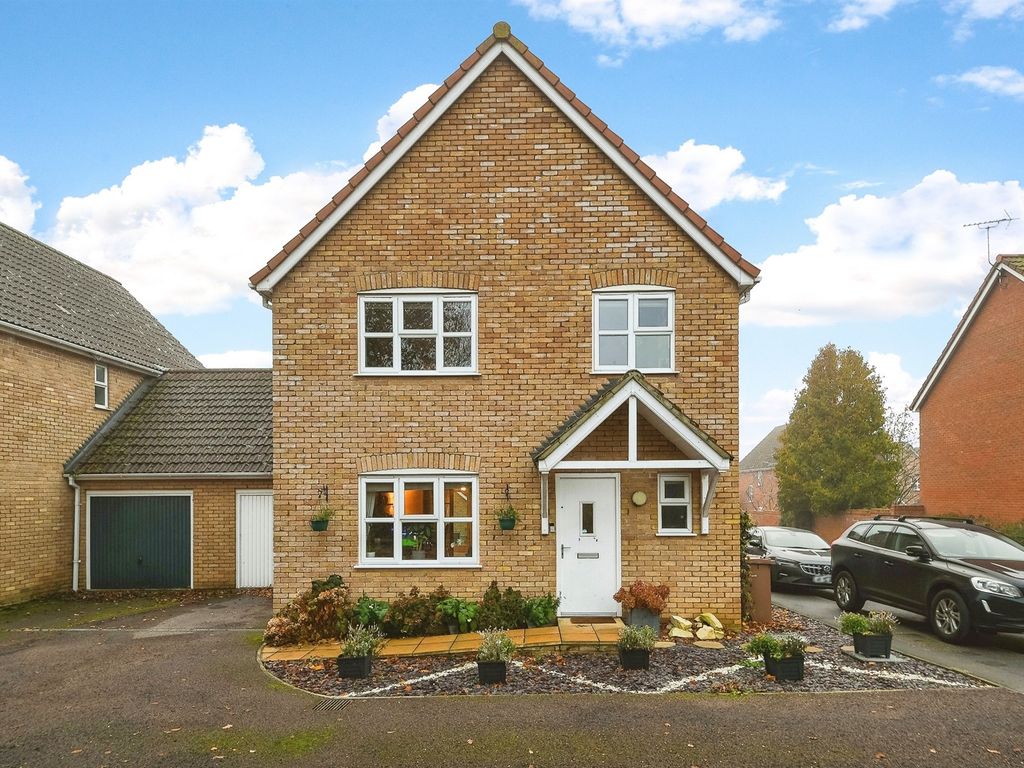 4 bed detached house for sale in Tinkers Way, Downham Market PE38, £ ...