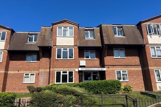 1 bed flat to rent in Pembridge Court, Southend-On-Sea SS1, £825 pcm ...