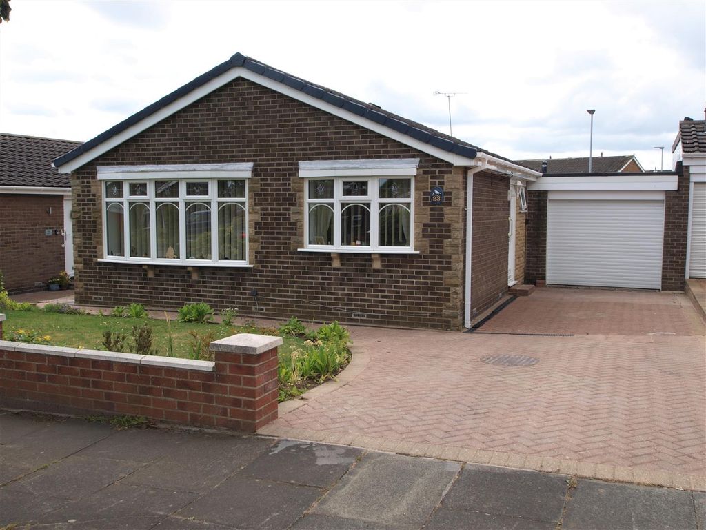 3 Bed Detached Bungalow For Sale In Glencoe Avenue Southfield Green