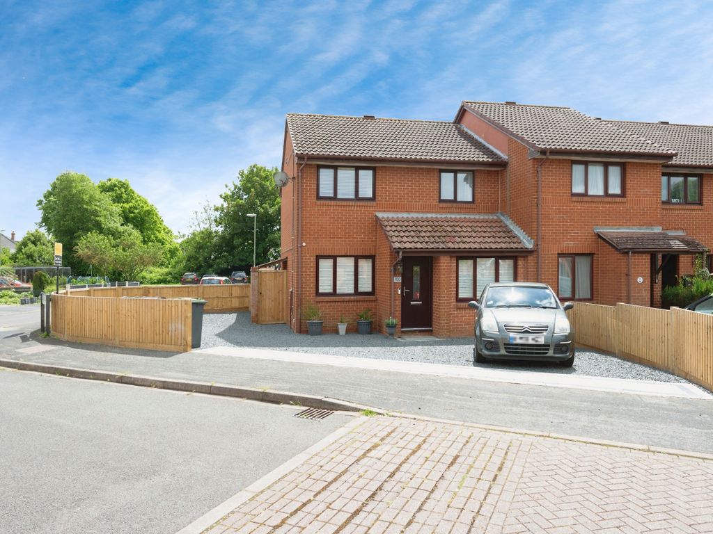 4 bed end terrace house for sale in Fathoms Reach, Hayling Island ...