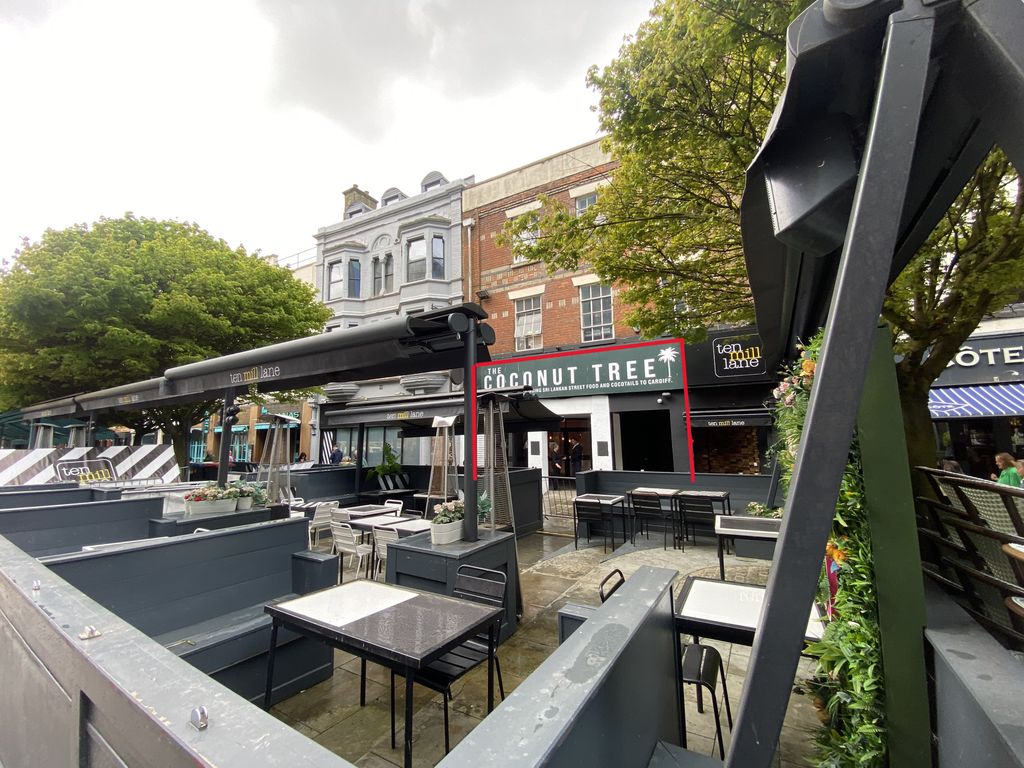 Leisure/hospitality to let in Former Coconut Tree, 10 Mill Lane ...