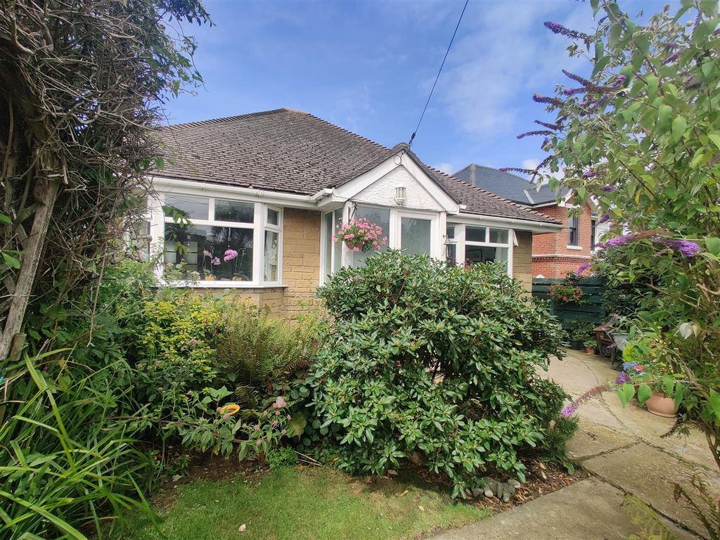 3 bed detached bungalow for sale in Upper Hyde Lane, Shanklin PO37 - Zoopla