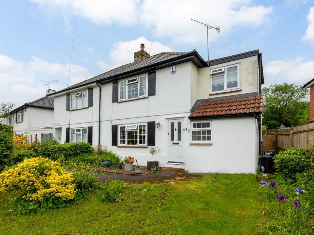 3 bed terraced house to rent in Chipstead Lane, Riverhead, Sevenoaks TN13, £2,500 pcm - Zoopla