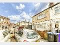 3 bed maisonette for sale in Walnut Tree Avenue, Mitcham CR4, £310,000 ...