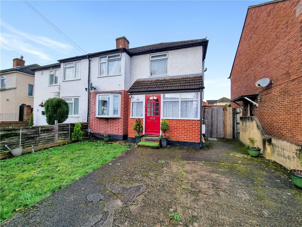 3 Bed Semi Detached House For Sale In Dawson Avenue St Pauls Cray