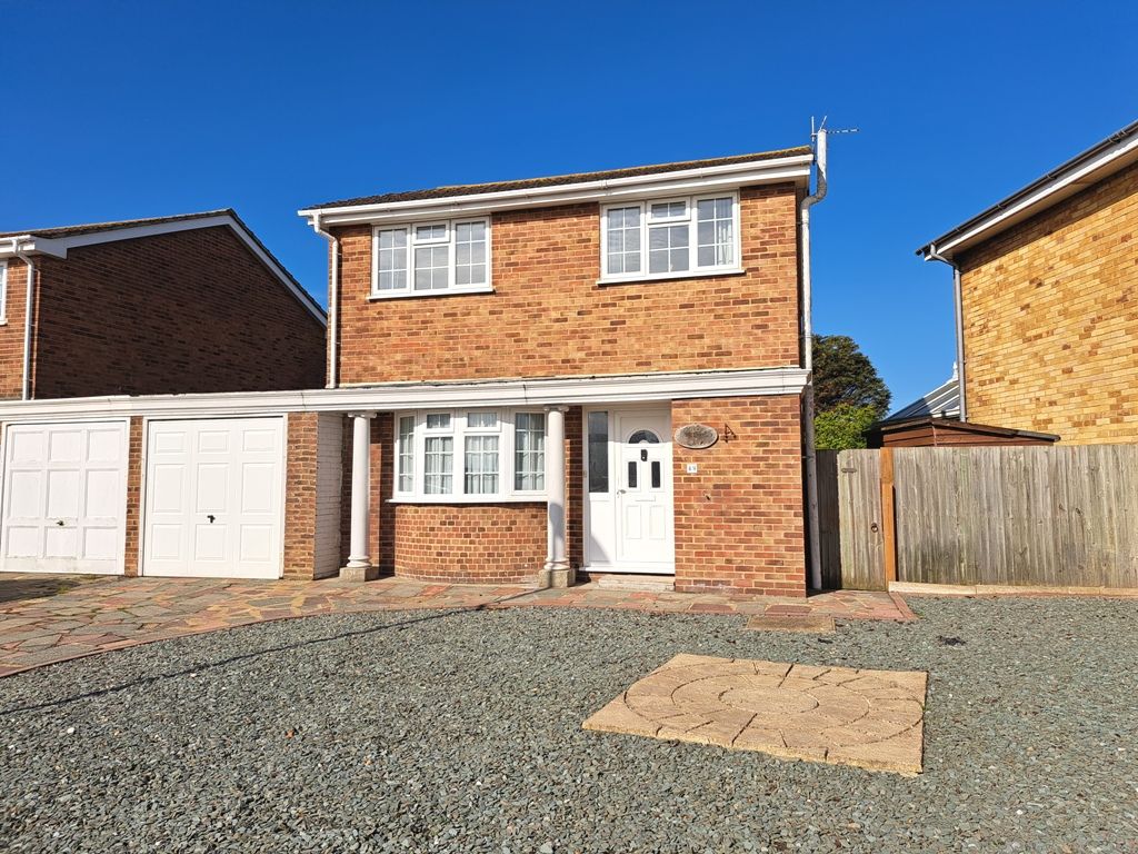 3 Bed Link Detached House For Sale In Mountbatten Drive Langney Point