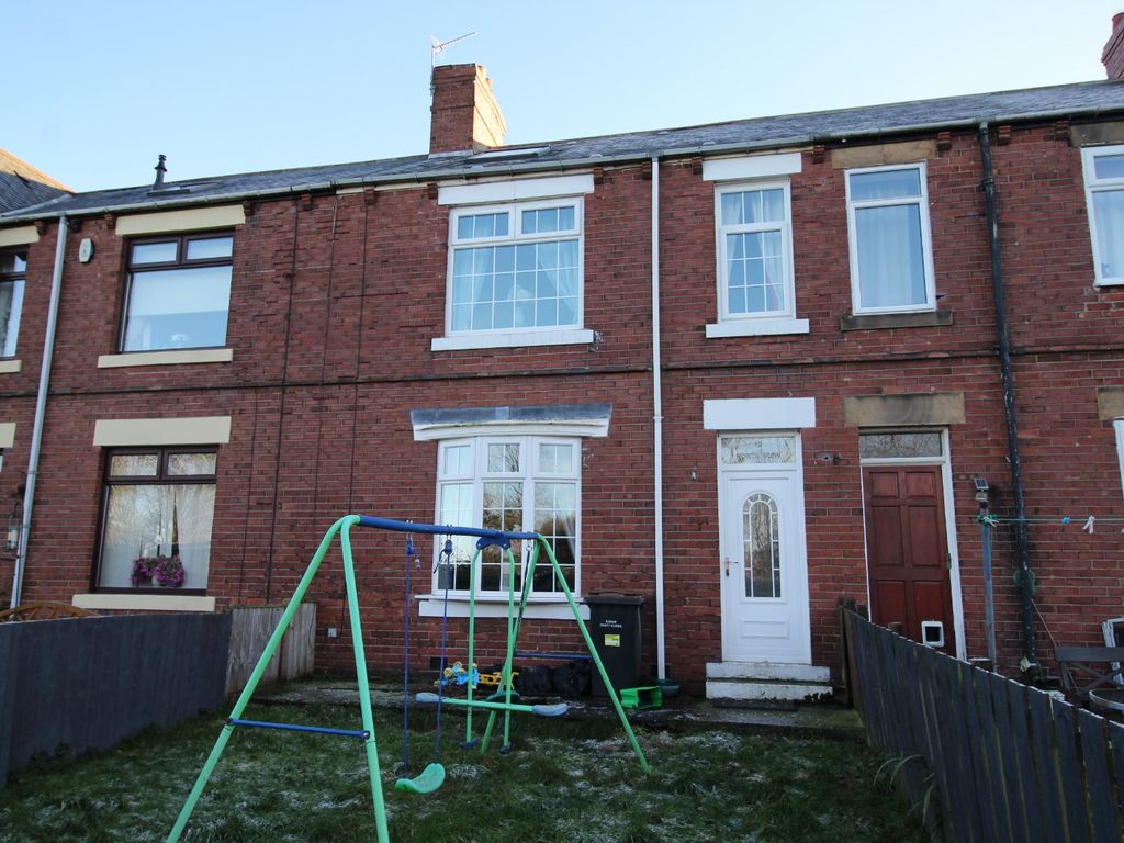 4 bed terraced house for sale in North View, Ouston, Chester Le Street ...