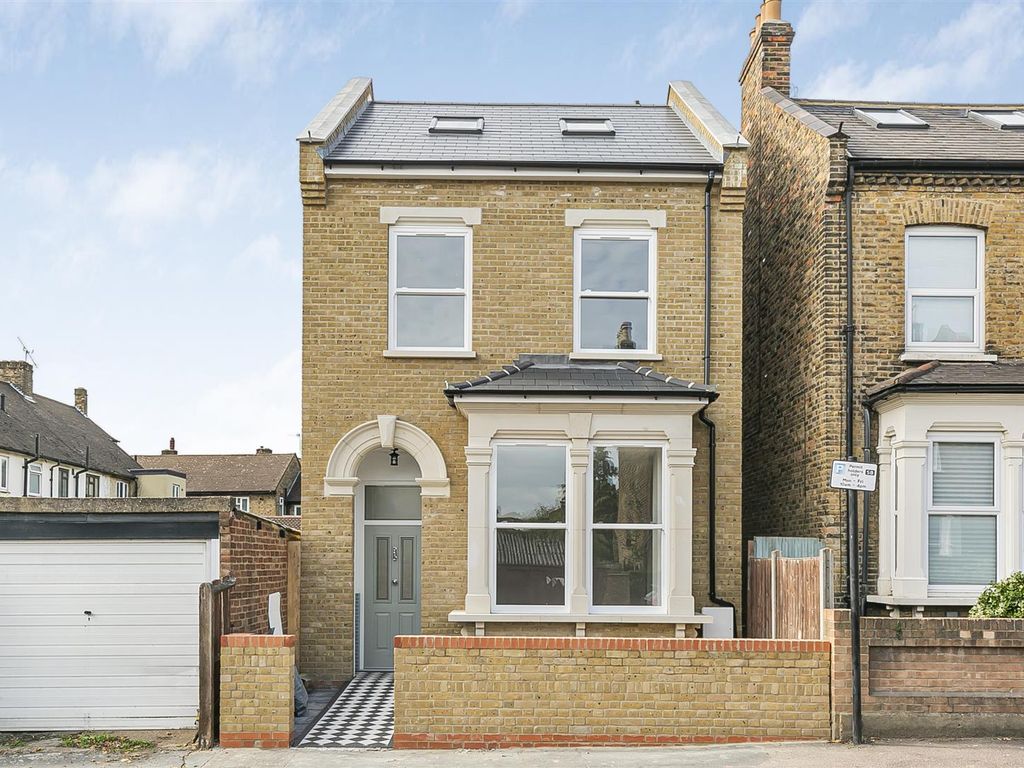4 bed detached house for sale in Salisbury Road, Walthamstow, London ...
