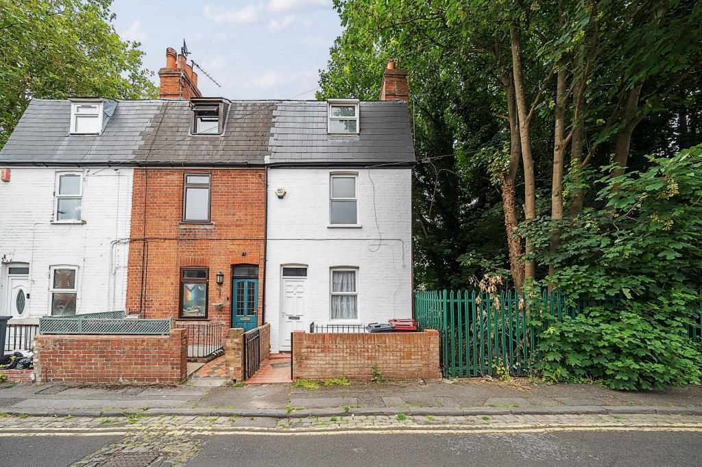2 bed end terrace house to rent in Coley Place, Reading RG1, £1,500 pcm ...
