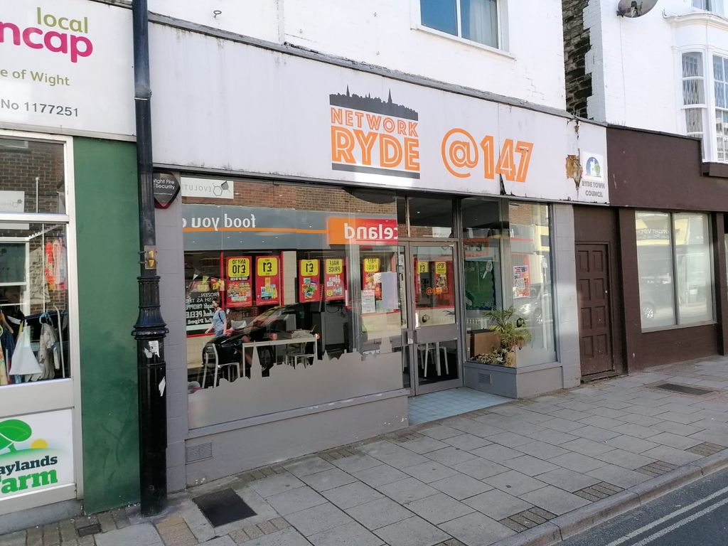 Retail premises to let in High Street, Ryde PO33, £9,750 pa - Zoopla