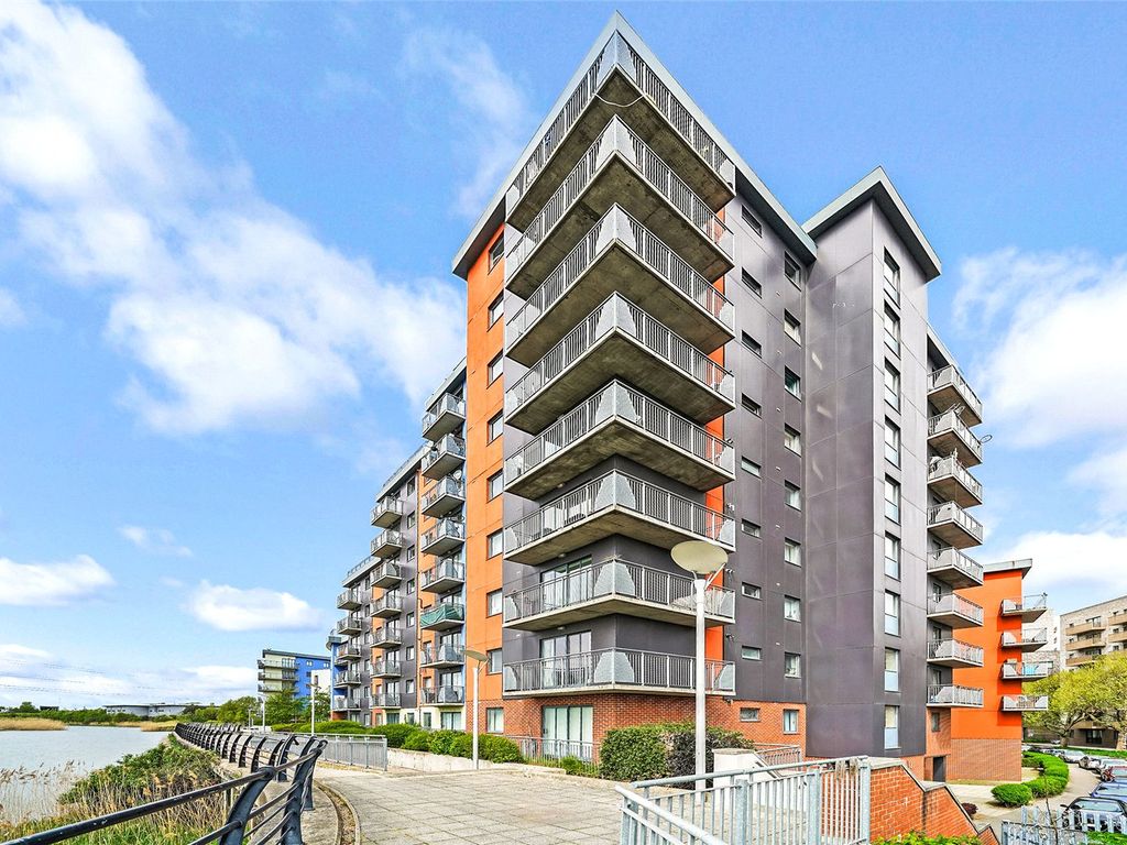 2 bed flat for sale in Brook Court, Spring Place, Barking IG11 - Zoopla