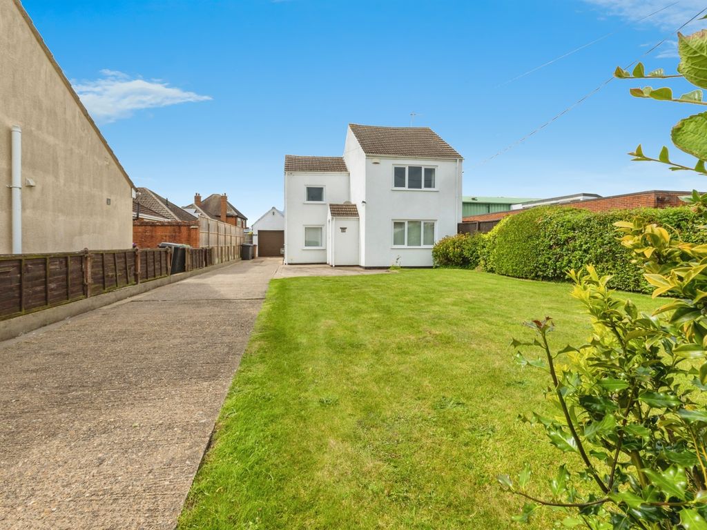 3 Bed Detached House For Sale In Middle Street North Hykeham Lincoln