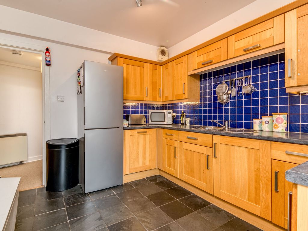 1 bed flat for sale in Commercial Street, Dundee DD1, £99,000 - Zoopla