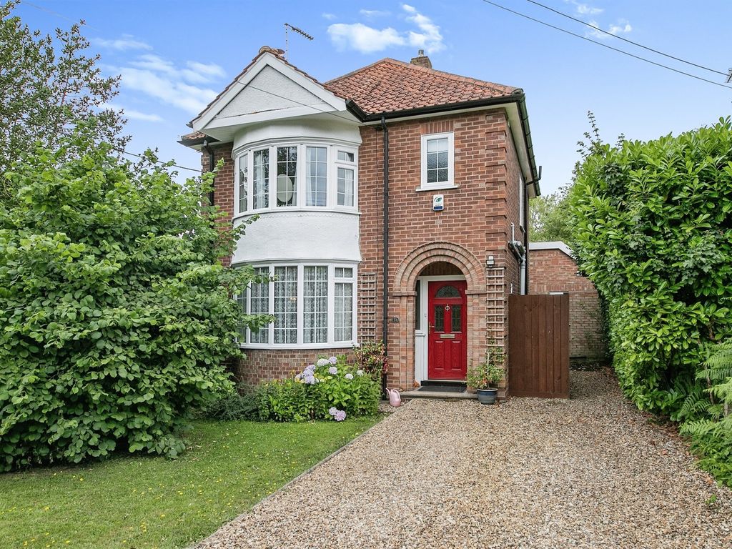 4 Bed Detached House For Sale In Ipswich Road Holbrook Ipswich Ip9