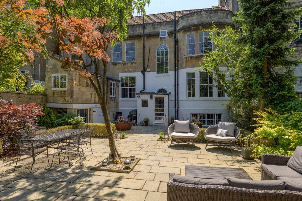 7 bed terraced house for sale in Bathwick Street, Bath BA2 - Zoopla
