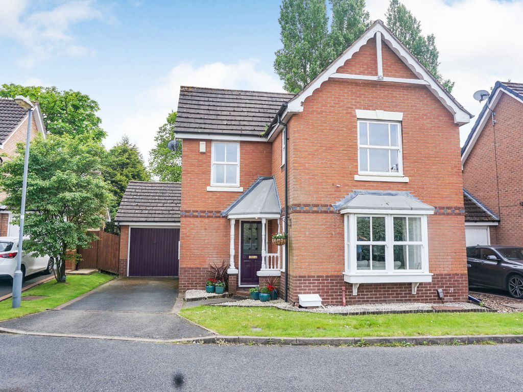 3 bed detached house for sale in Danbury Close, Walmley, Sutton ...