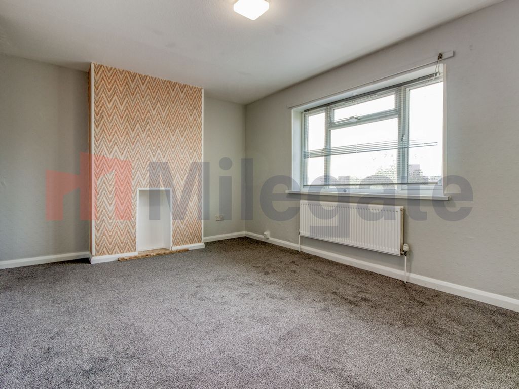 2 bed flat to rent in Angel Hill, Sutton SM1, £1,450 pcm - Zoopla
