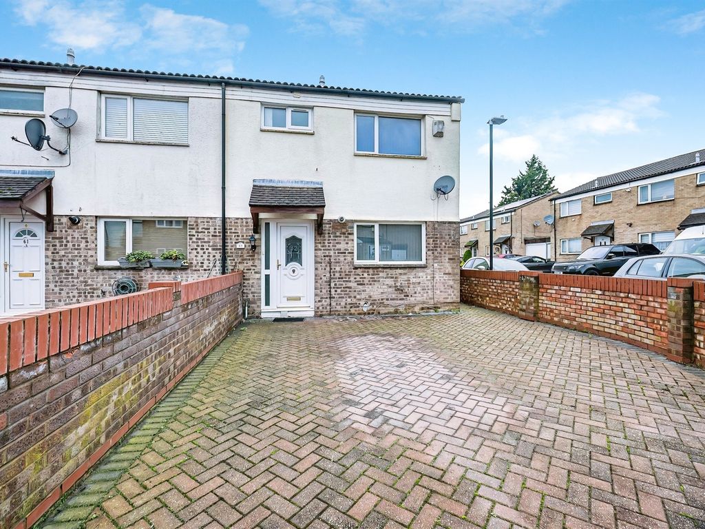 3 Bed End Terrace House For Sale In Northmead Road Slough Sl2 £