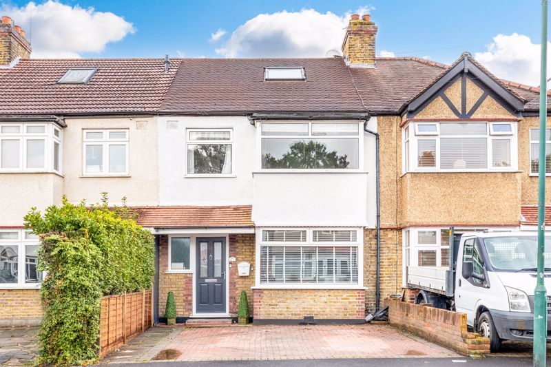 4 Bed Terraced House For Sale In Buxton Crescent North Cheam Sutton