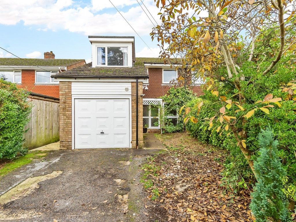 4 Bed Semi Detached House For Sale In Sutherland Avenue Biggin Hill