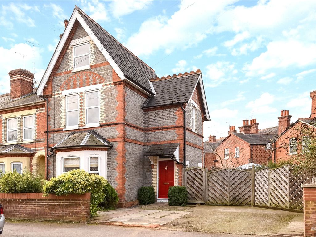 4 Bed Semi Detached House For Sale In Liverpool Road Reading