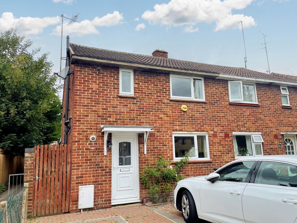 3 bed end terrace house to rent in Wulfstan Way, Cambridge CB1 - Zoopla