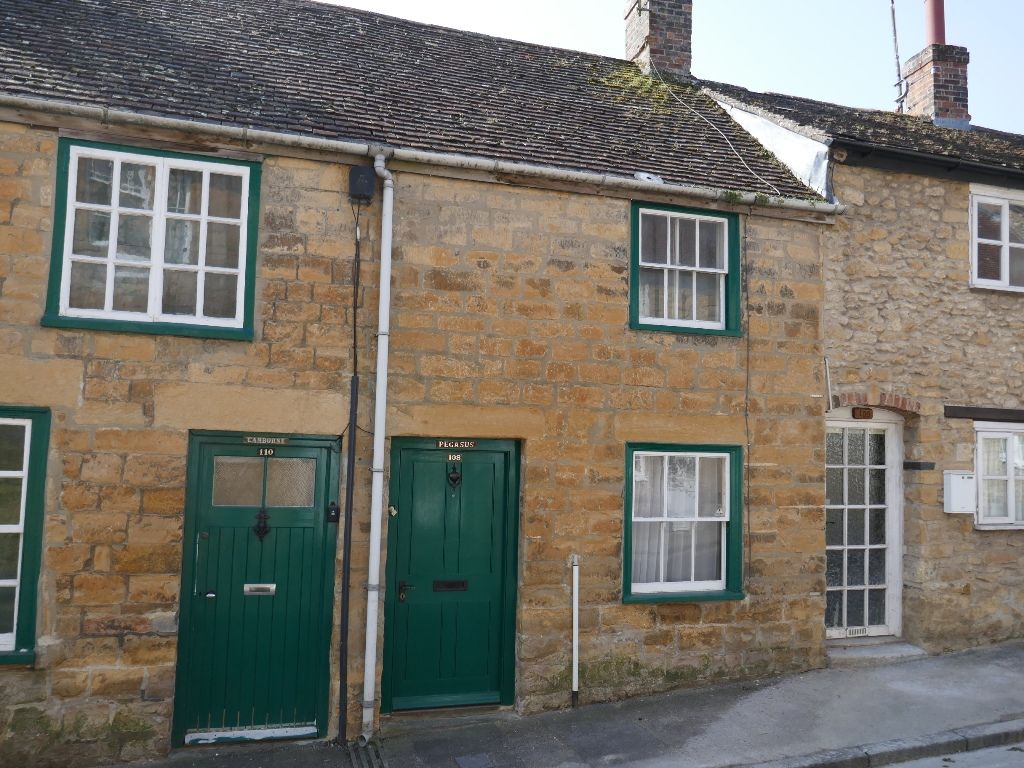 2 bed terraced house to rent in Newland, Sherborne DT9, £850 pcm - Zoopla
