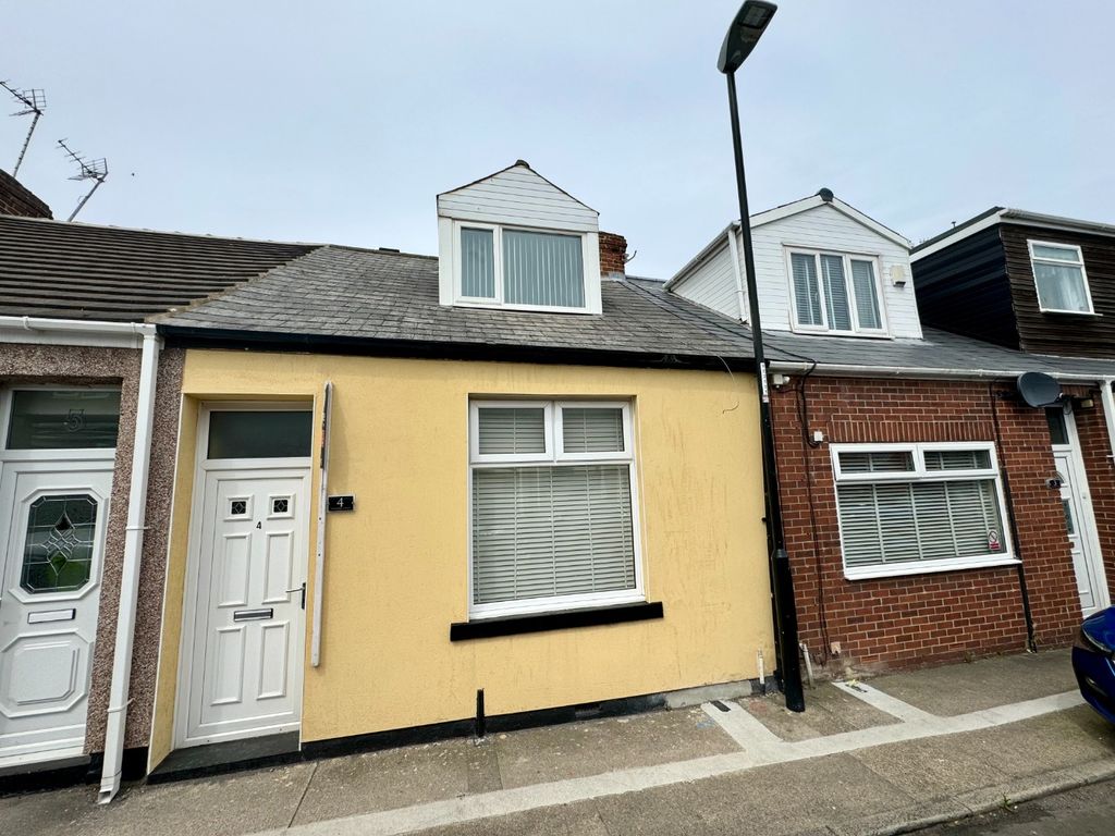 2 Bed Terraced House To Rent In Hemming Street Sunderland Tyne And