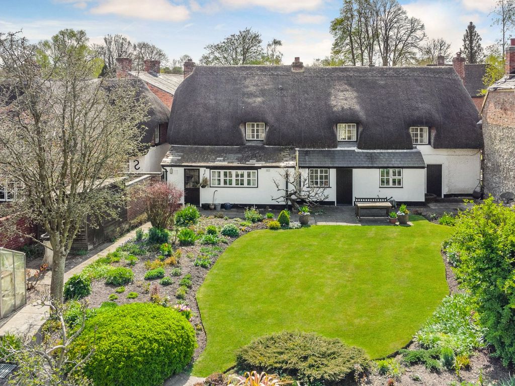 4 bed detached house for sale in High Street, Monxton, Hampshire SP11 ...