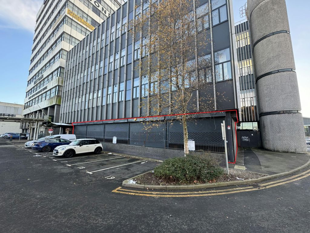 Retail premises to let in Ground Floor Of Metro Building, 150 High ...