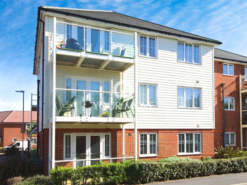 2 bed flat to rent in Malt Kiln Place, Dartford DA2, £1,500 pcm - Zoopla