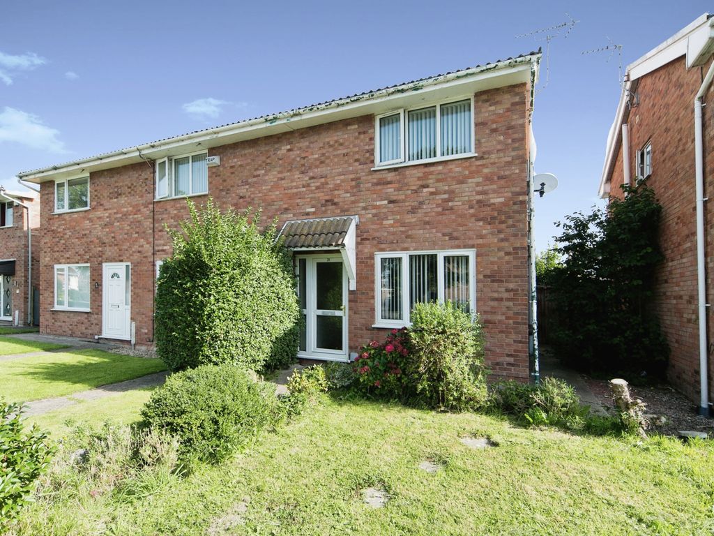 2 bed terraced house for sale in Ffordd Pant Y Celyn, Prestatyn ...