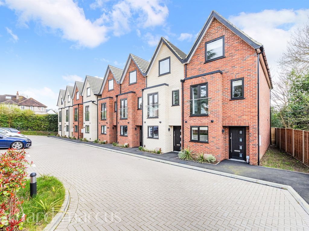 New home, 4 bed terraced house for sale in Reddown Road, Coulsdon CR5, £625,000 - Zoopla