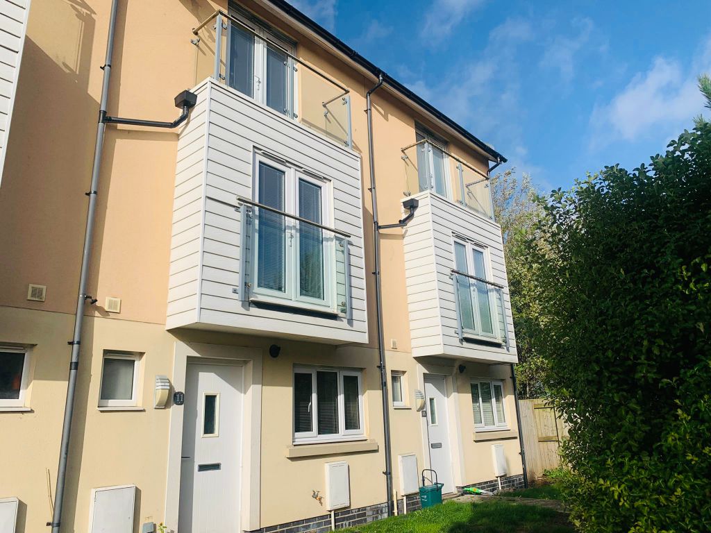 4 bed town house for sale in Janion, Machynys SA15 - Zoopla