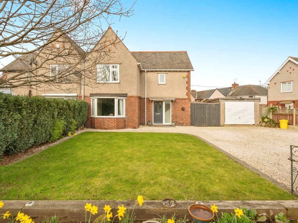 3 Bed Semi Detached House For Sale In Hatfield Lane Barnby Dun