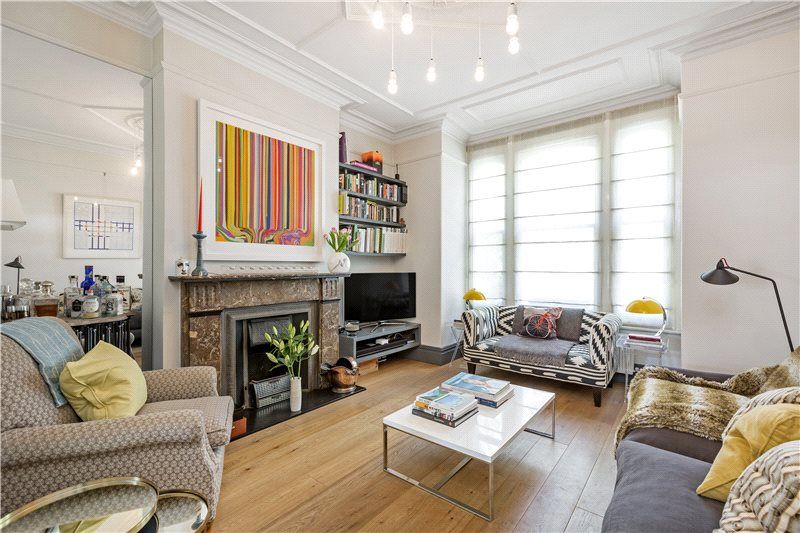 2 bed flat to rent in Rocks Lane, Barnes, London SW13, £3,300 pcm - Zoopla