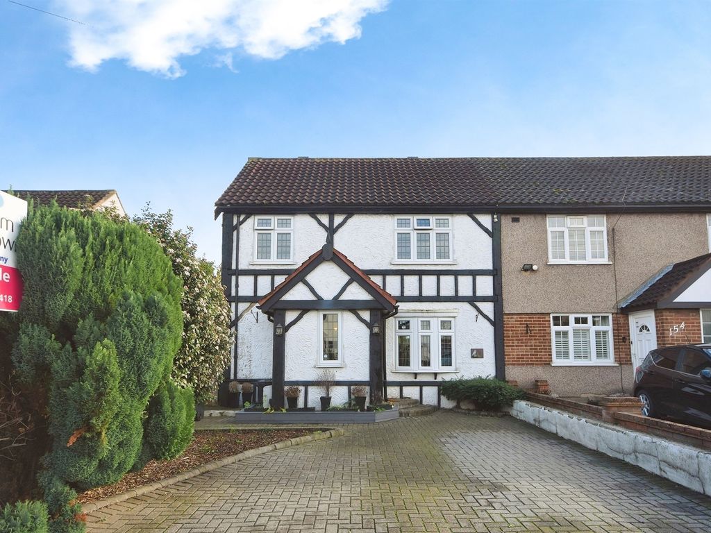 3 Bed End Terrace House For Sale In Somerville Road Chadwell Heath