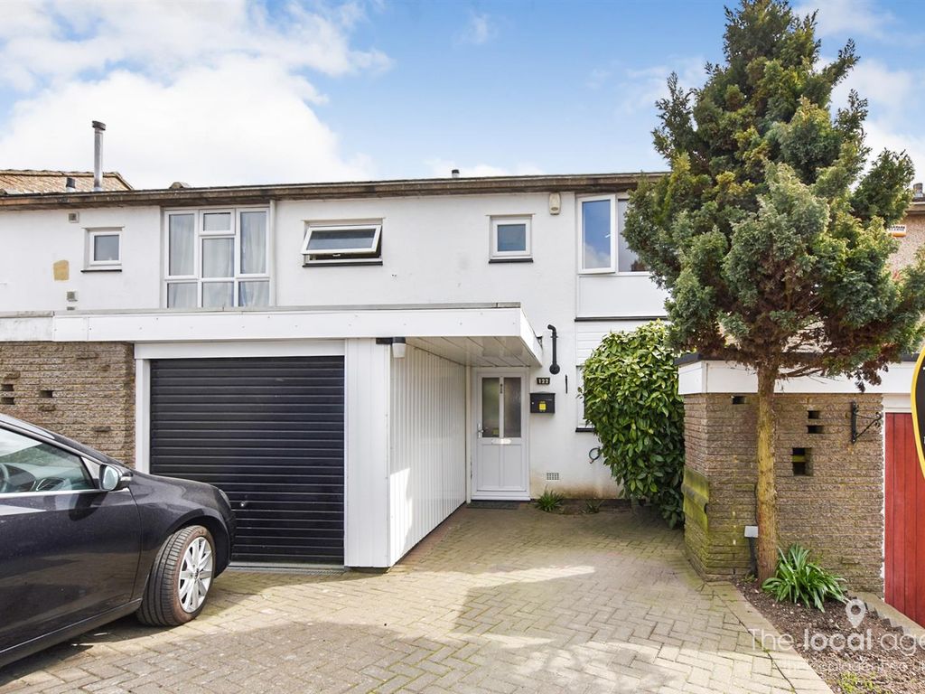 3 bed terraced house for sale in Chetwode Road, Tadworth KT20 - Zoopla