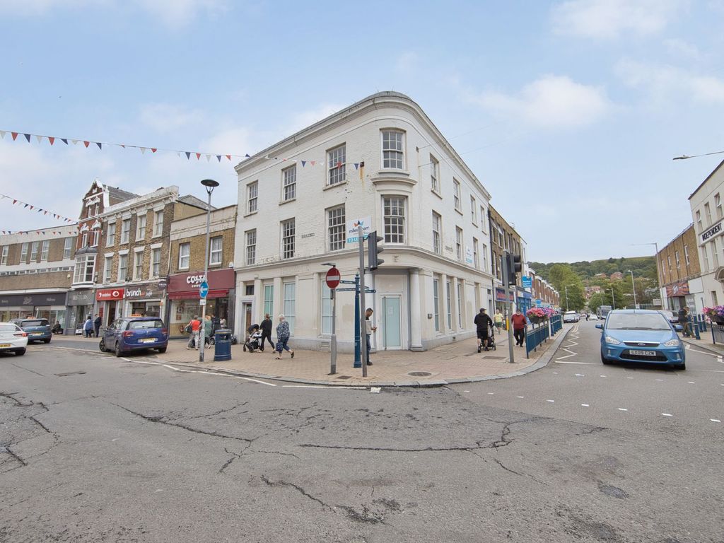 Property to let in Biggin Street, Dover CT16, £46,500 pa - Zoopla