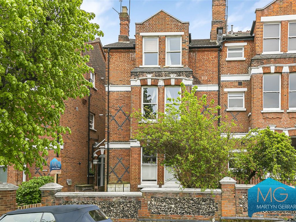 2 bed flat for sale in Crouch Hall Road, London N8 - Zoopla