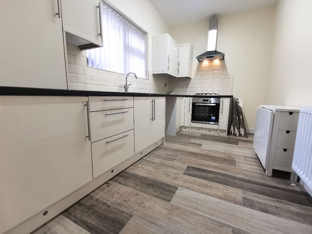 2 bed flat to rent in Belle Grove Terrace, Spital Tongues, Newcastle ...